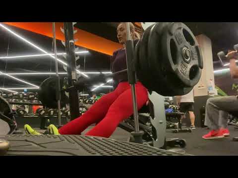 Hİp Thrust 150 kg kadınlar güzel Bacaklar ve Kalça için vazgeçilmez hareketimiz