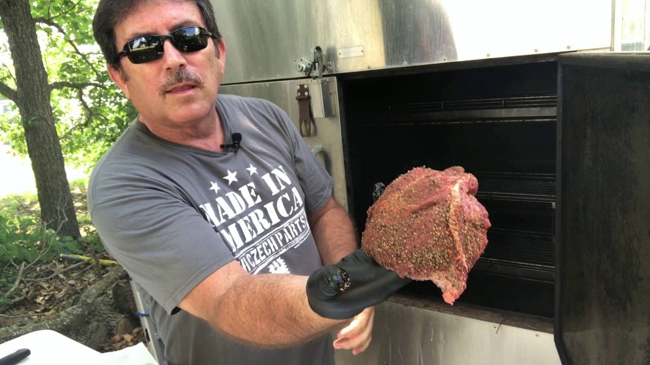 Tim Mikeska, Mikeska Brands BBQ and Smoking Beef Cheeks - YouTube