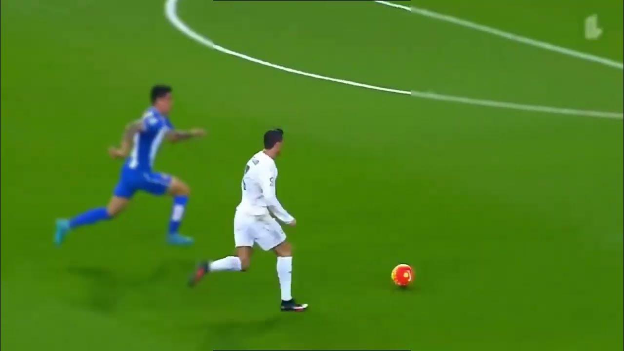 Crazy Cristiano ronaldo Football skills - YouTube