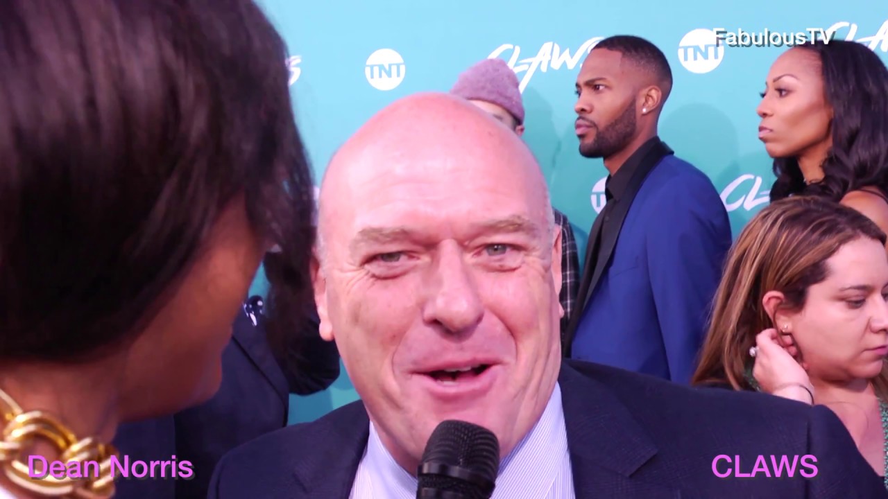 Dean Norris at CLAWS premiere on FabulousTV - YouTube