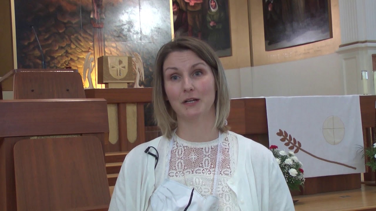 Church service now requires a mass pass - YouTube