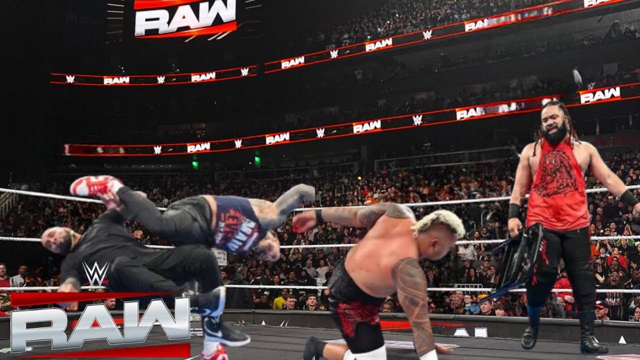 OMG! Roman Reigns RETURNS to Help Solo Sikoa Against Jacob Fatu, Tama ...