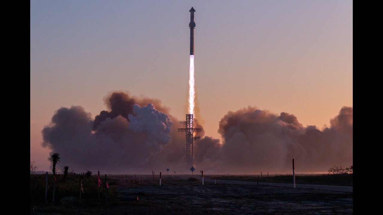 Playing Starship Factory - YouTube