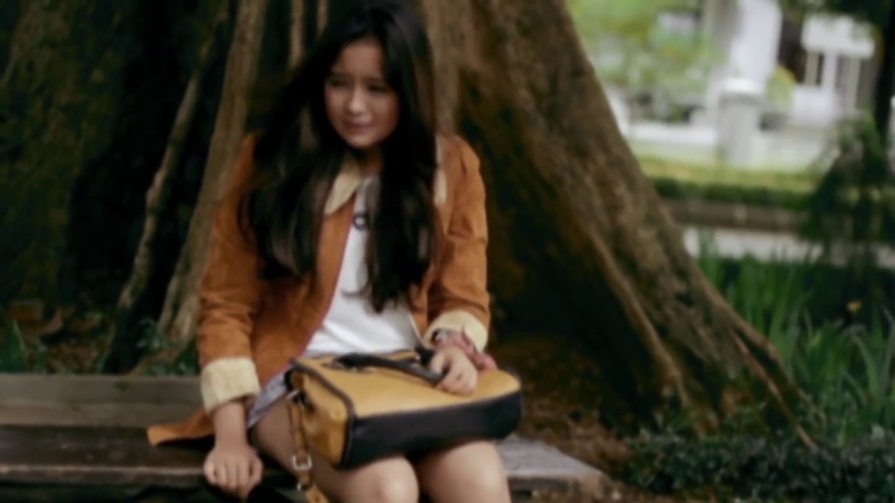 เพลงอินโดนีเซียเพราะๆLacy Band - Selingkuh (Official Music Video) - YouTube