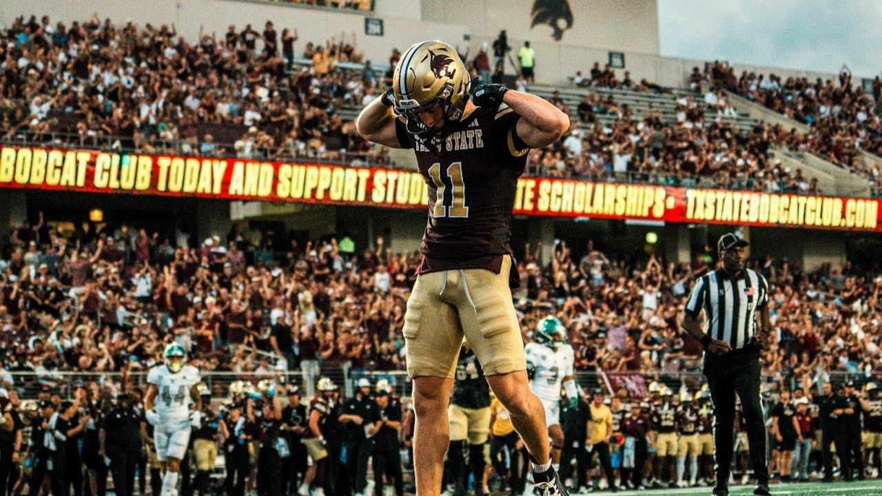 TXST Football Highlights | Texas State 52, Eastern Michigan 27 - YouTube