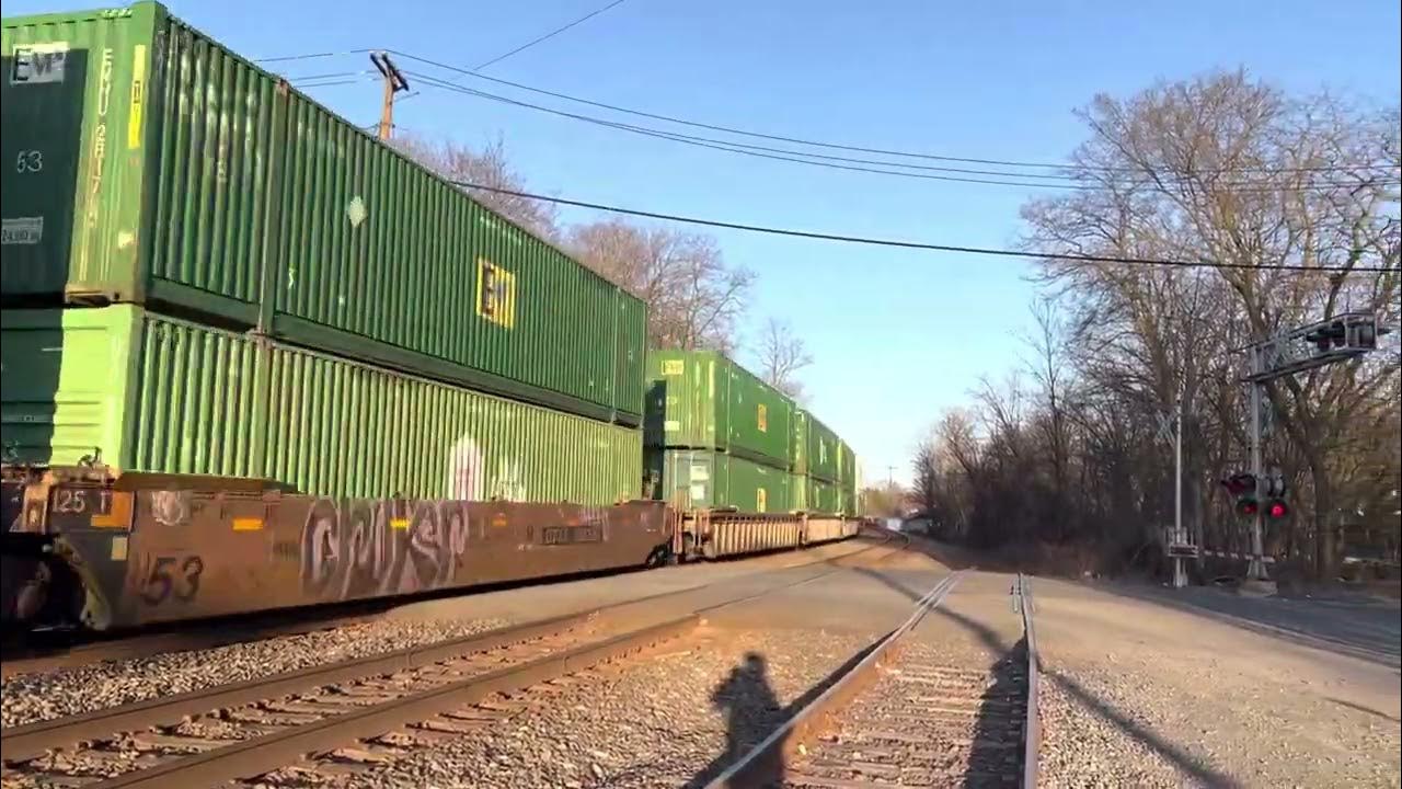 NS 4181 AC44C6M leads NS 23G with a BNSF GE trailing at Piscataway,NJ - YouTube