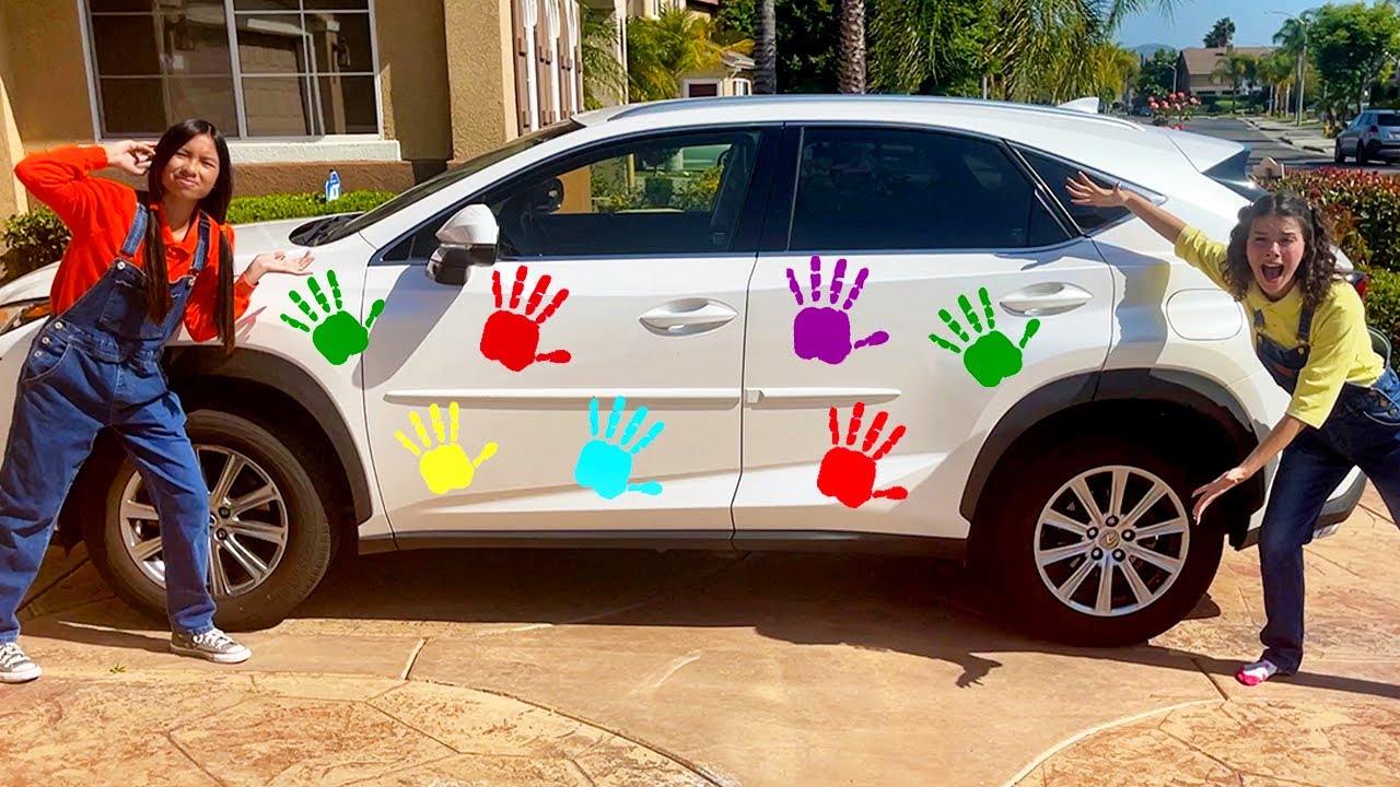 Wendy and Eric Pretend Play Color Paint Hands Art on Car - YouTube