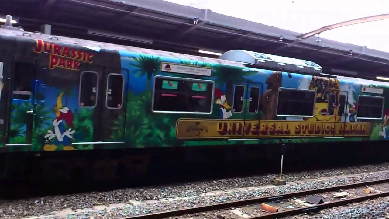 The train to USJ (Universal Studios Japan) - YouTube