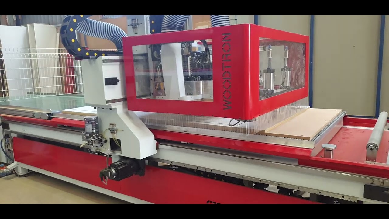Woodtron Rapid Auto 2712 with Automactic Labelling - YouTube