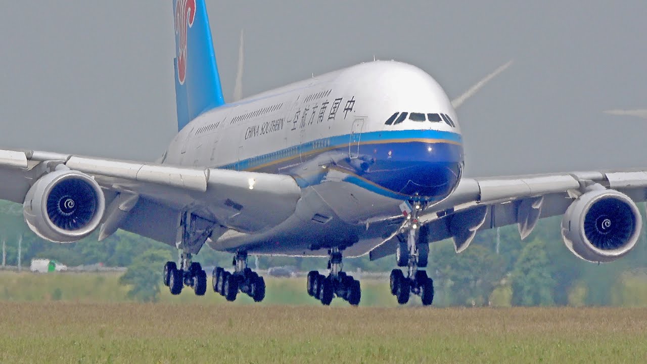 +30 MINS of A380 Landings & Take Offs | Airbus A380 Compilation Special ...