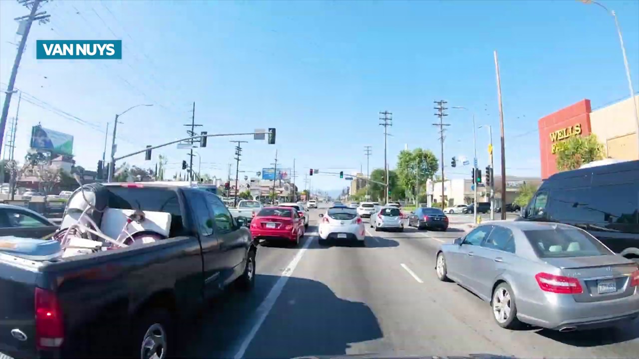 Driving Sepulveda Boulevard - YouTube