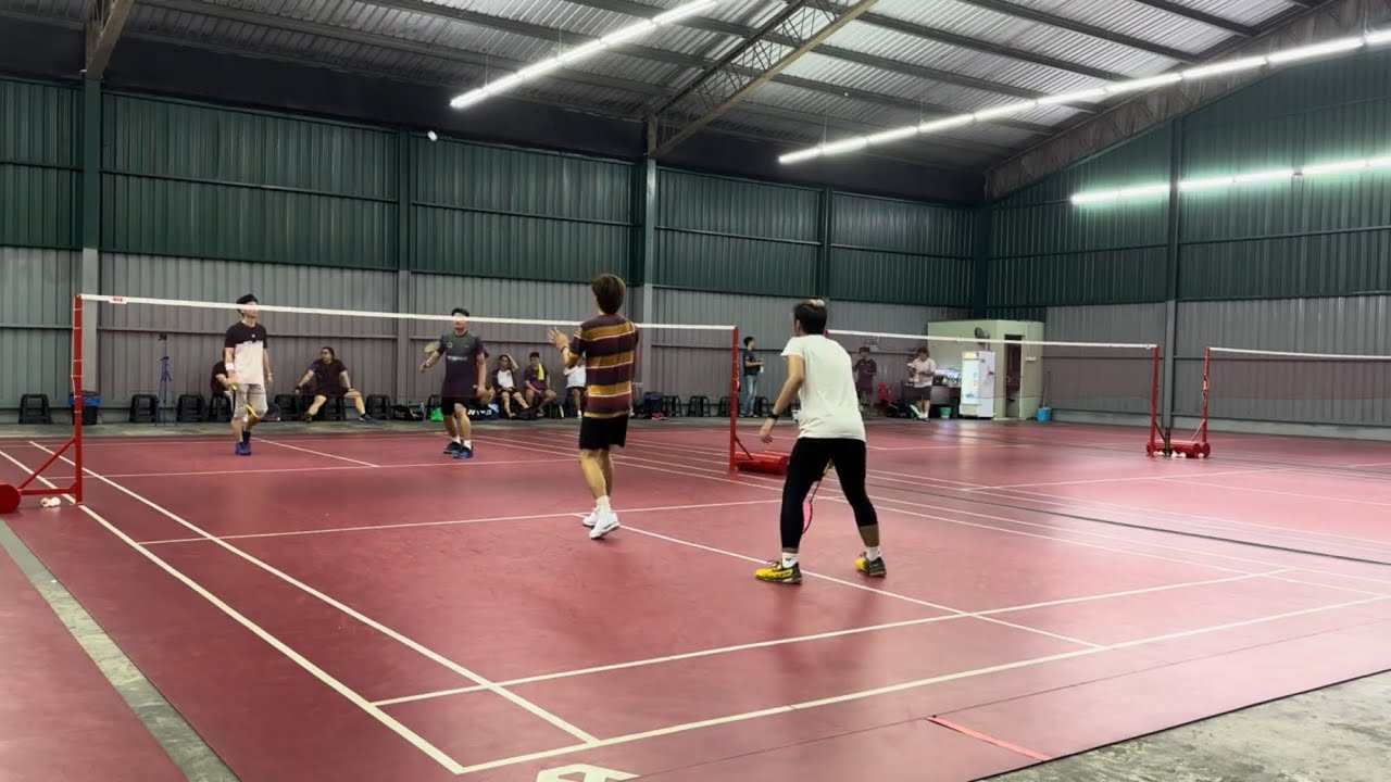 ONIC/04 irfan/irwan vs putra/onel - YouTube