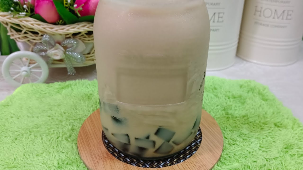 Iced Cincau Milk Tea | Teh Ais Cincau - YouTube