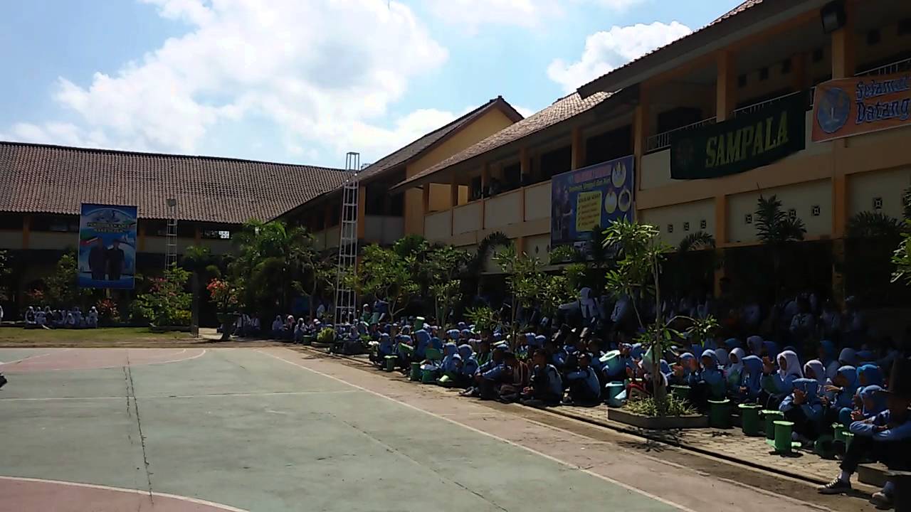Promosi Paskibra SMA Negeri 2 Mataram tahun 2015 - YouTube