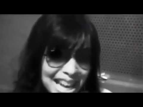 Indila sings criminel
