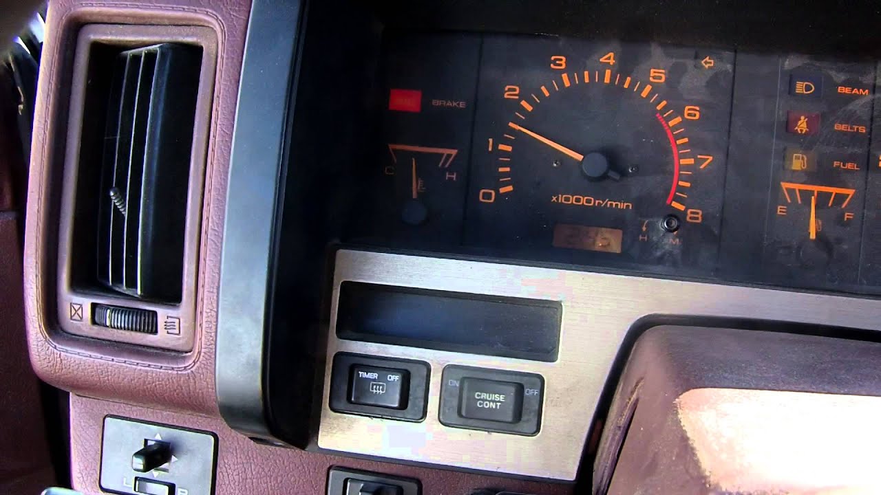 1989 pathfinder d21 idle hunting - YouTube