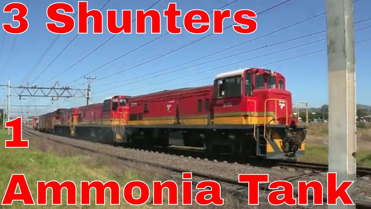 TRANSNET Freight Rail - Diesel Train: 3 Class 36's with Ammonia Tanker ...