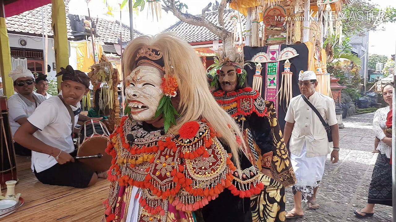 #TOPENG_SIDAKARYA_DANCE #NYENUK #KEBAT_DAUN #BALINESE_CULTURE #BALI # ...