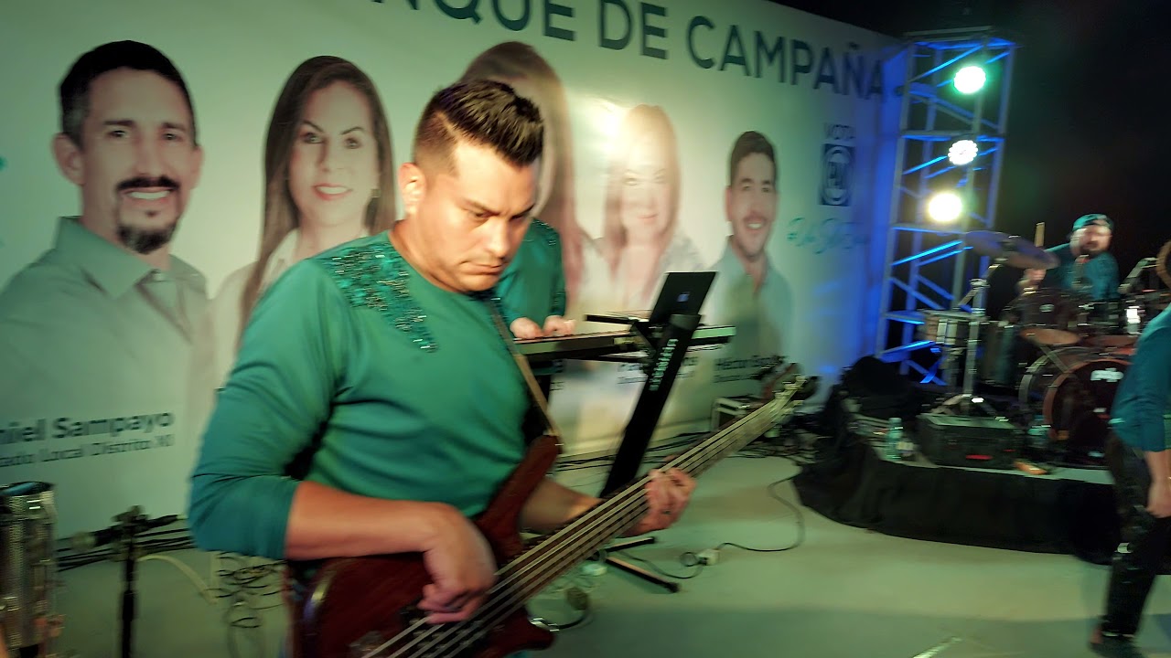 FELIPE BARRIENTOS - Te Felicito - YouTube