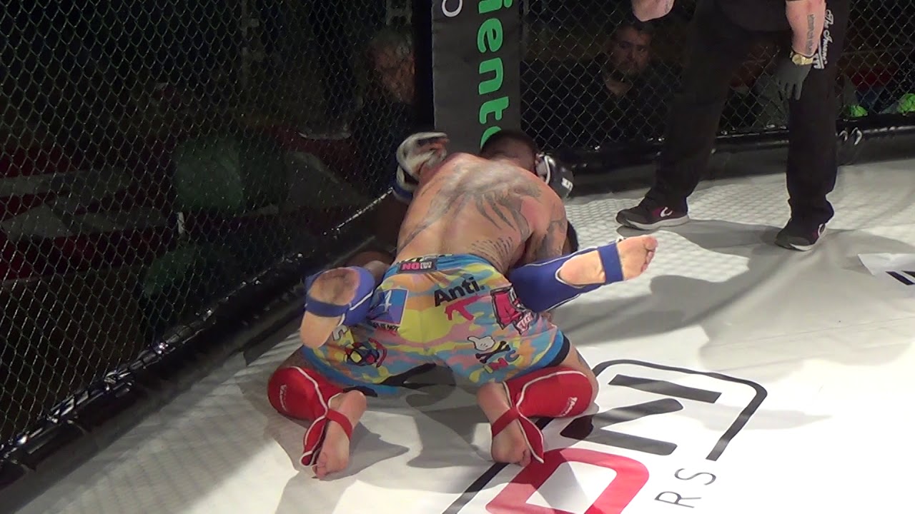 Antonio Ntutumu vs Ismael Alonso Zaragoza 24022018 - YouTube