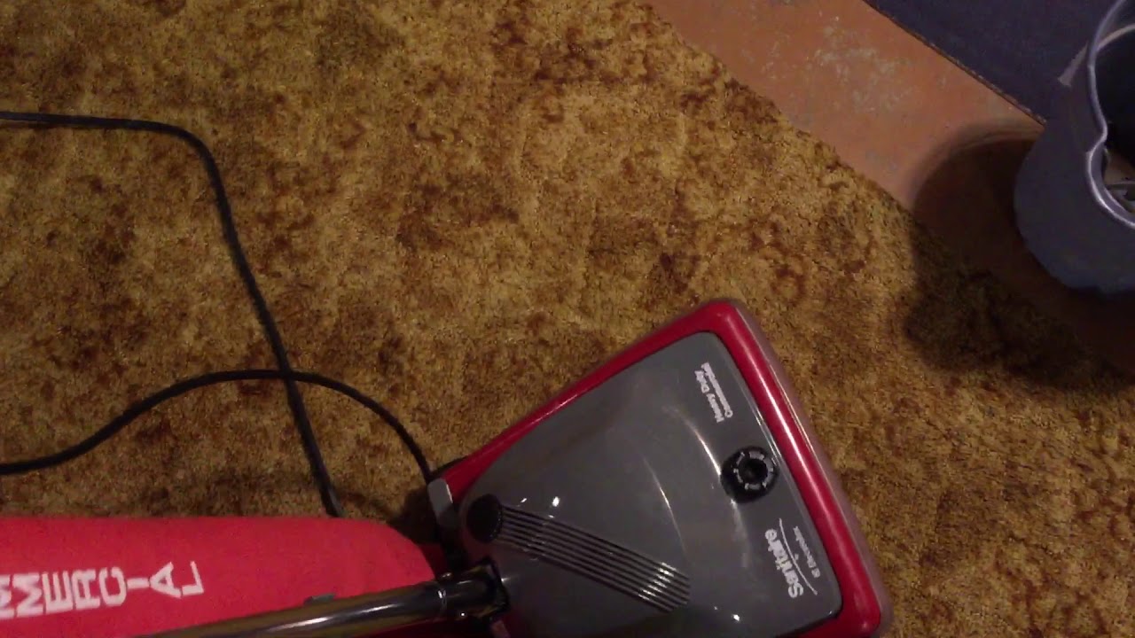Sanitaire SC684F - YouTube