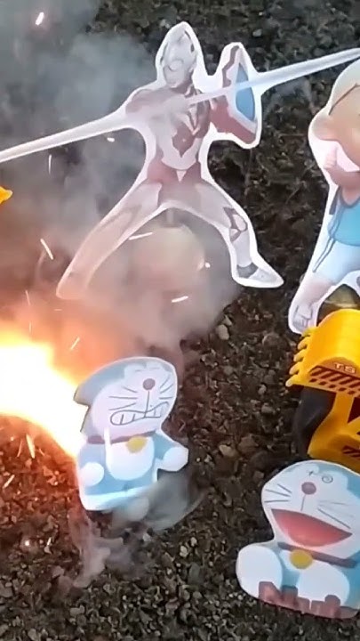 ULTRAMAN RIBUT MAIN PETASAN DORAEMON - YouTube