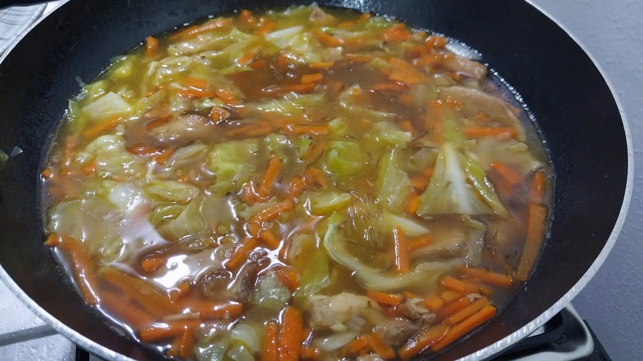 LECHON WITH SOTANGHON | LEFT OVER LECHON IN SOTANGHON SOUP | LUTONG ...