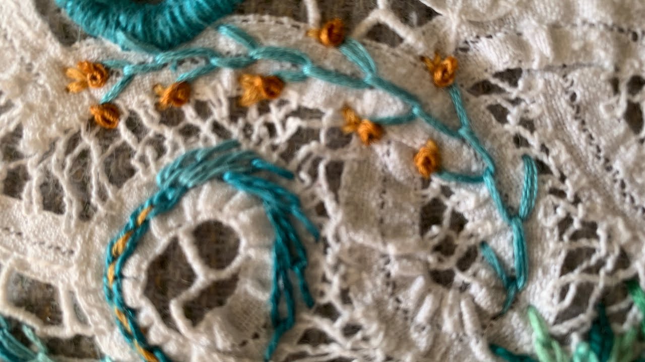 Combination Stitches - Budding Vine with Feather Stitch, V Stitch ...