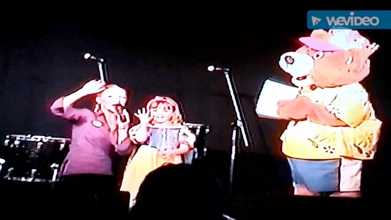 Haven Holidays Tiger Club, Bradley Bear Theme song, Fancy Dress ...