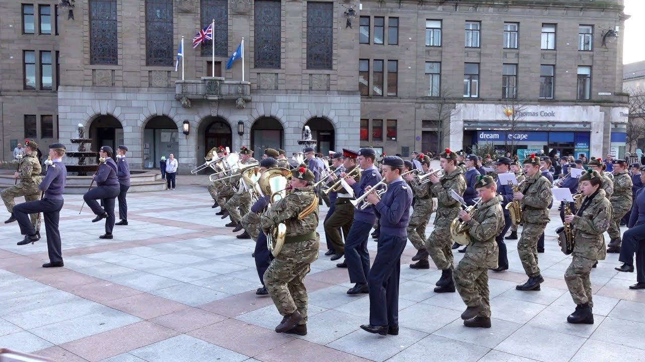 Massed military bands of National Cadet Corps Scotland march through ...