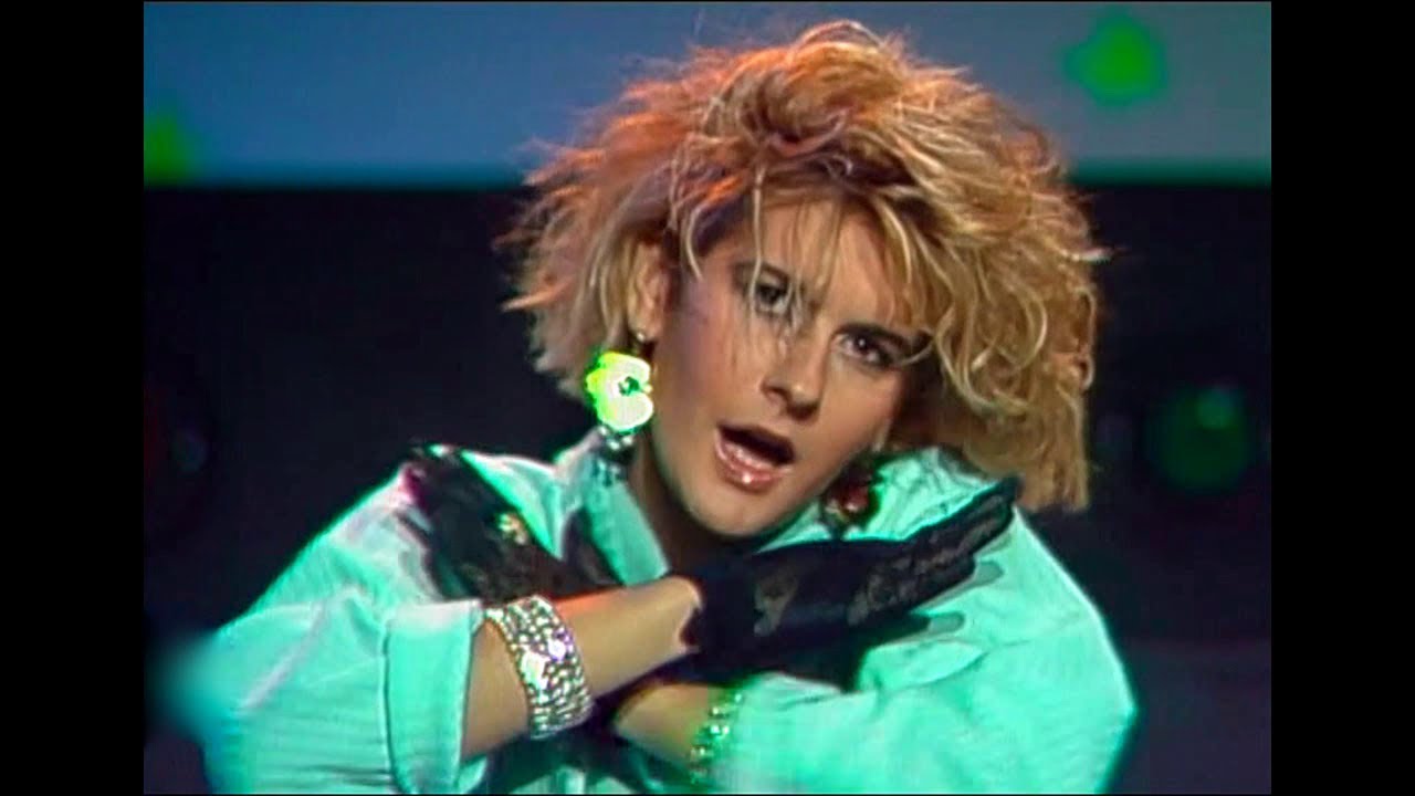 Valerie Dore The Night Musica E - YouTube