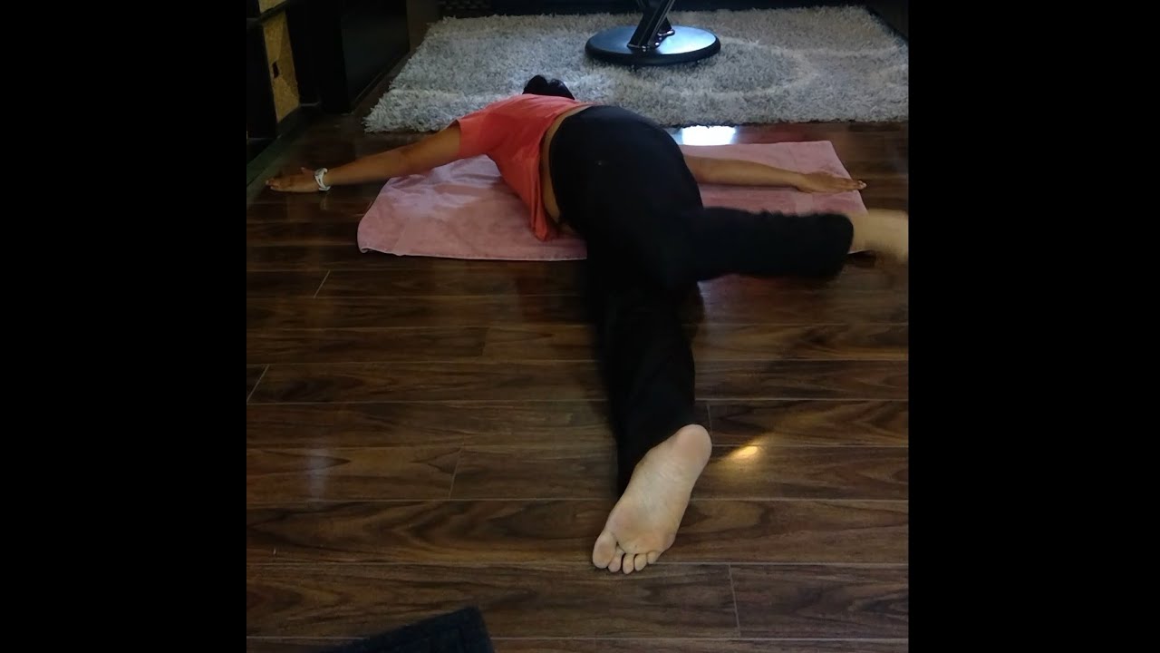 Tip Tuesday: Scorpion Stretch described in ASL - YouTube