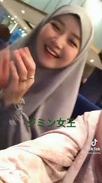 MOCHU DAN MOCHI COCOK BANGET MAKSUD AKU MOCHU ITU KAK MONI KALAU MOCHI ITU JIMIN MENGERTI 😘😀 ...