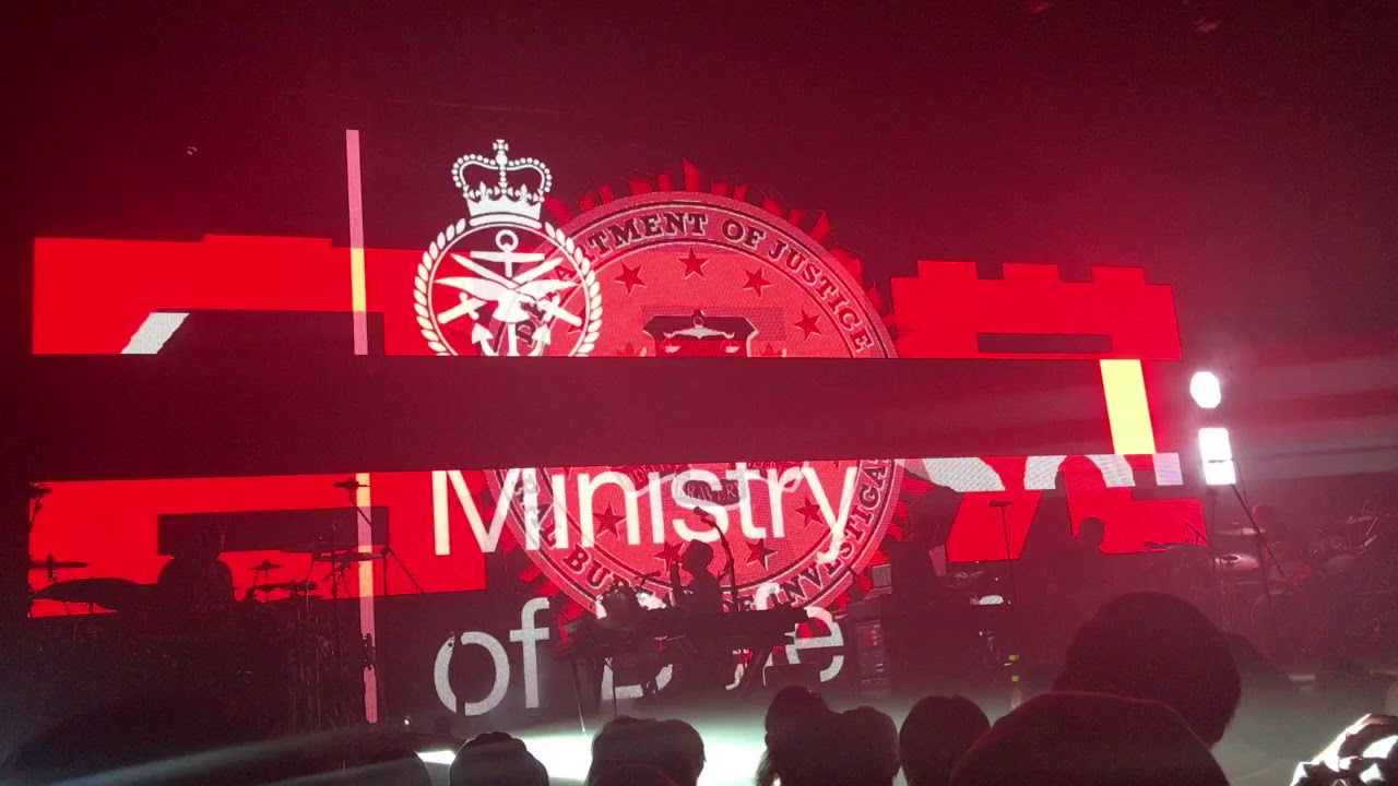 Massive Attack 20171127 @Toyosu Pit, Tokyo, Japan - YouTube