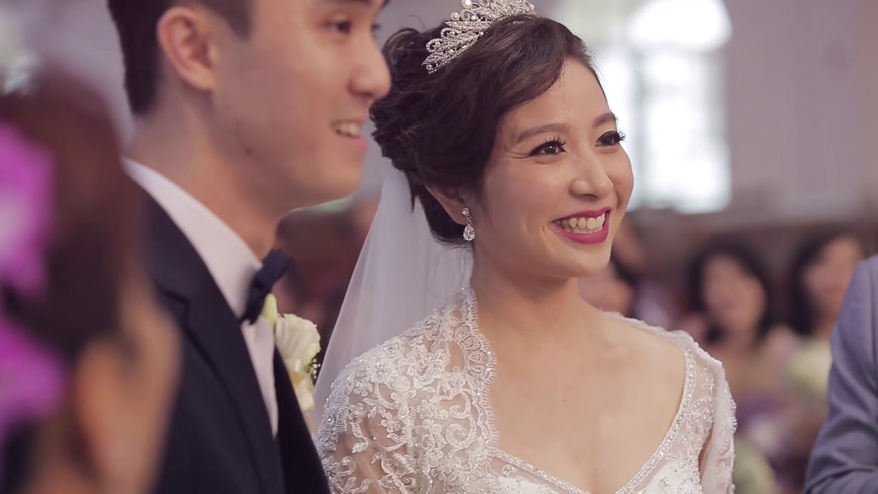 Kin & Jamie (AWD) - YouTube