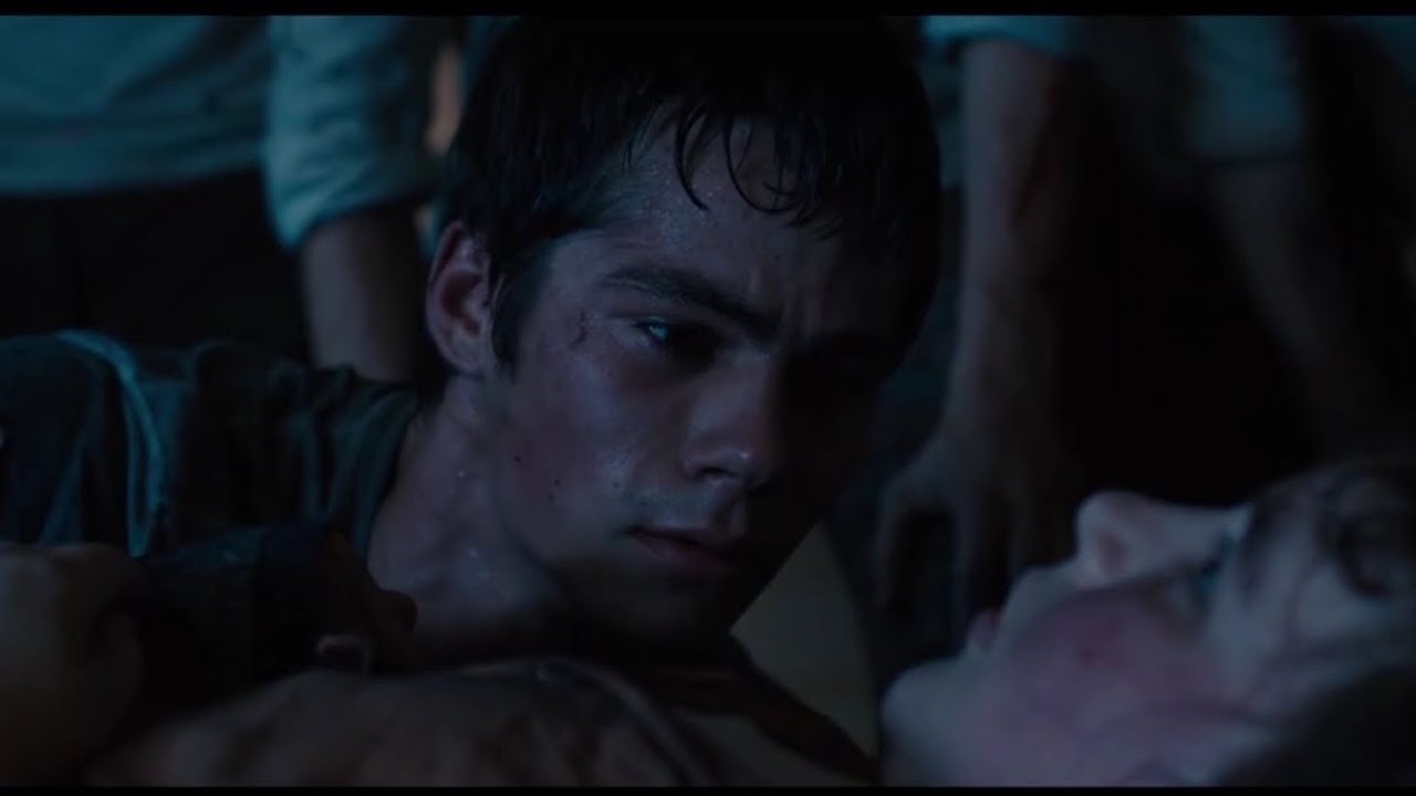 "Maze Runner: Correr o Morir" | La muerte de Chuck | escena latino ...