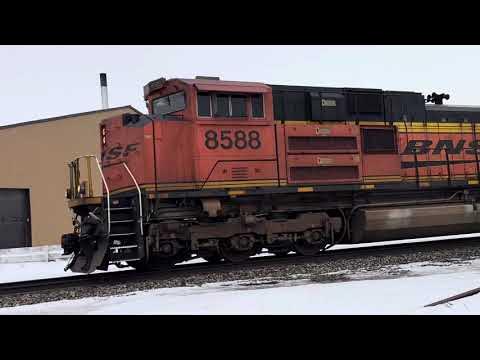 2/23/25 CN Train 491 with BNSF 8858 🎺🎺 - YouTube