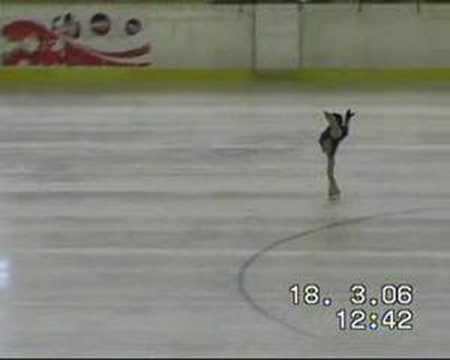 Patinaj artistic copii fete - YouTube