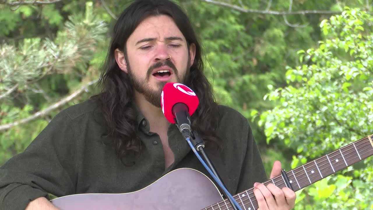 The Great Machine (Acoustic) - Zack Elliott | Rogers tv - YouTube