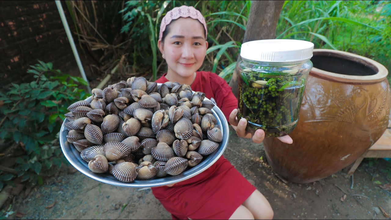 Tasty Blood Cockle Cooking Green Pepper Pickle Recipe - Cooking With ...
