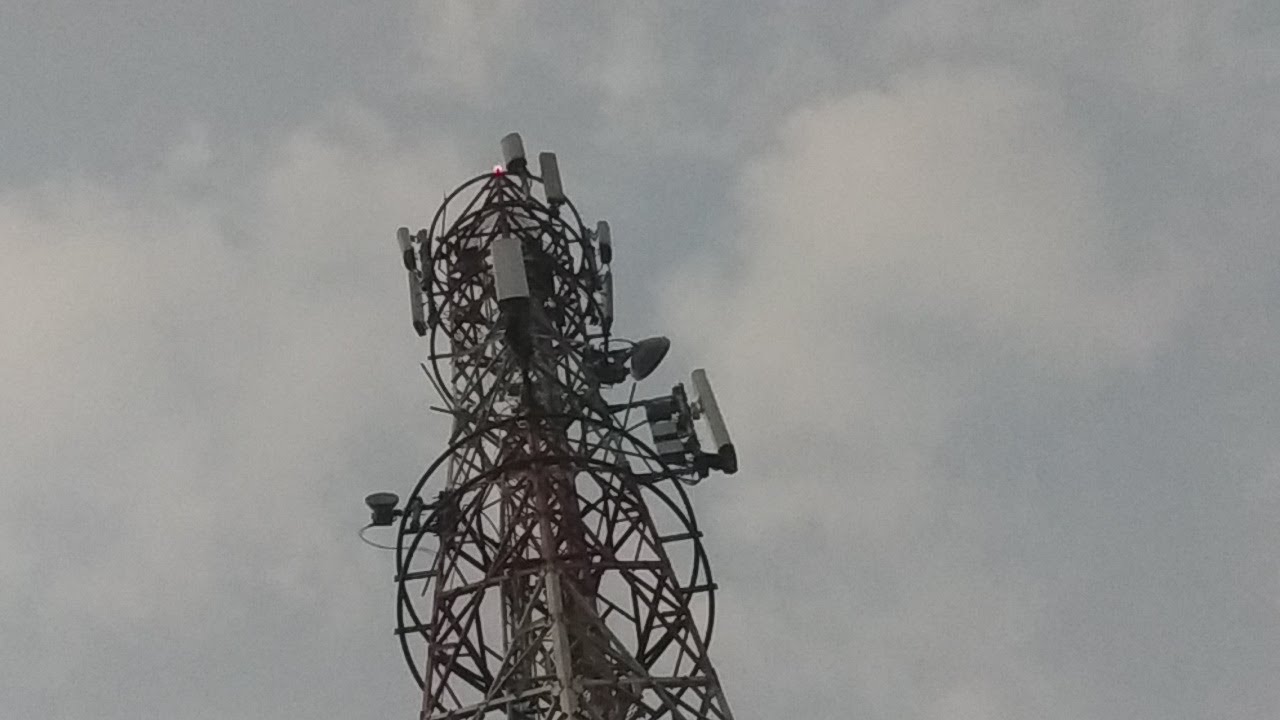 Ciri Tower BTS 4G Indosat & Telkomsel - YouTube