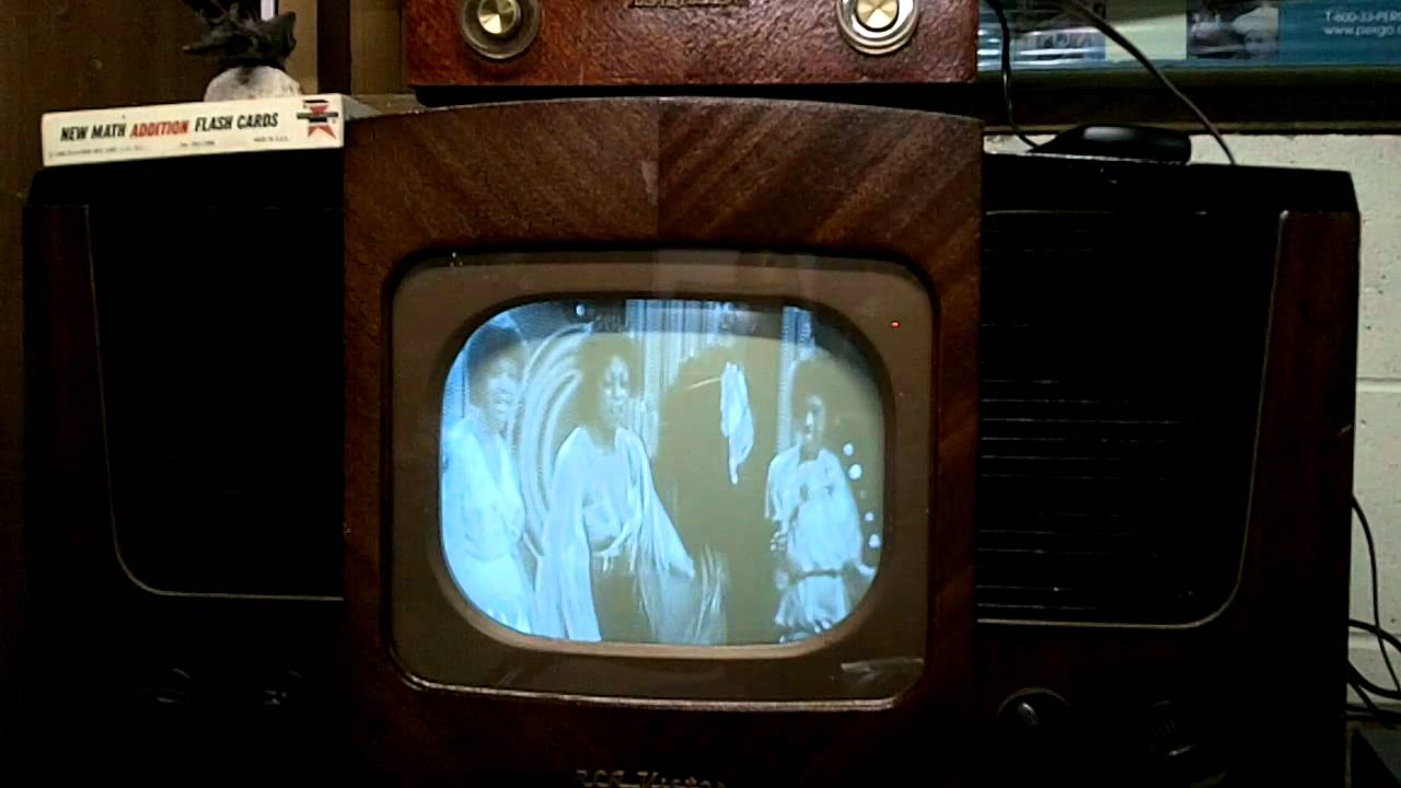 1948 RCA TV and it works - YouTube