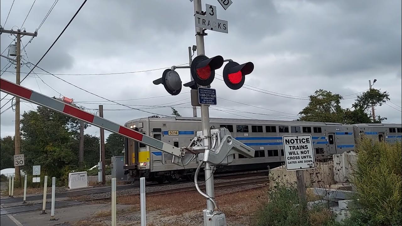 LIRR 423 Leaves Port Jefferson Yard 10-9-21 - YouTube