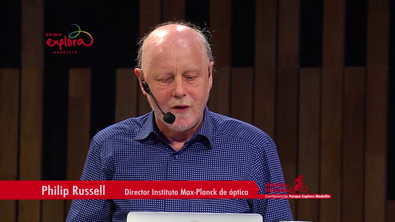 Fibra óptica de cristal fotónico: Philip Russell | Ciencia en Bicicleta ...