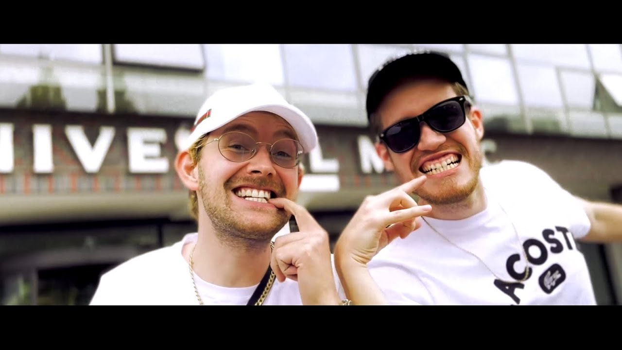 Juicy Süß x MC Smook - Universal Sign (prod. Fay & mrbx) [Video] - YouTube