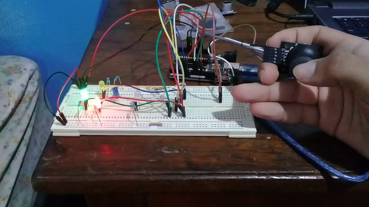 Funcionamiento de Joystick - YouTube