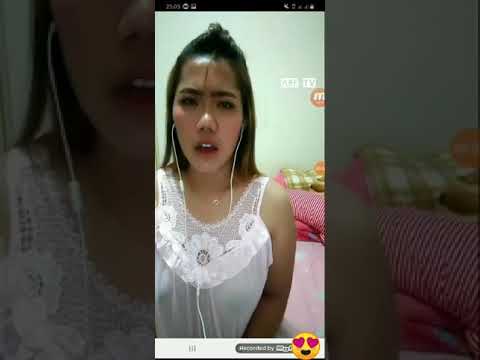 Abg live gak pake bh..sampe nyembul utingnya...#bigolive...#hotgirl...#live...#mlive...