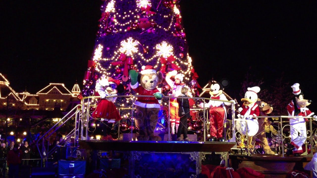 Disneyland Paris - Christmas Tree Lighting Ceremony - Christmas 2011 ...