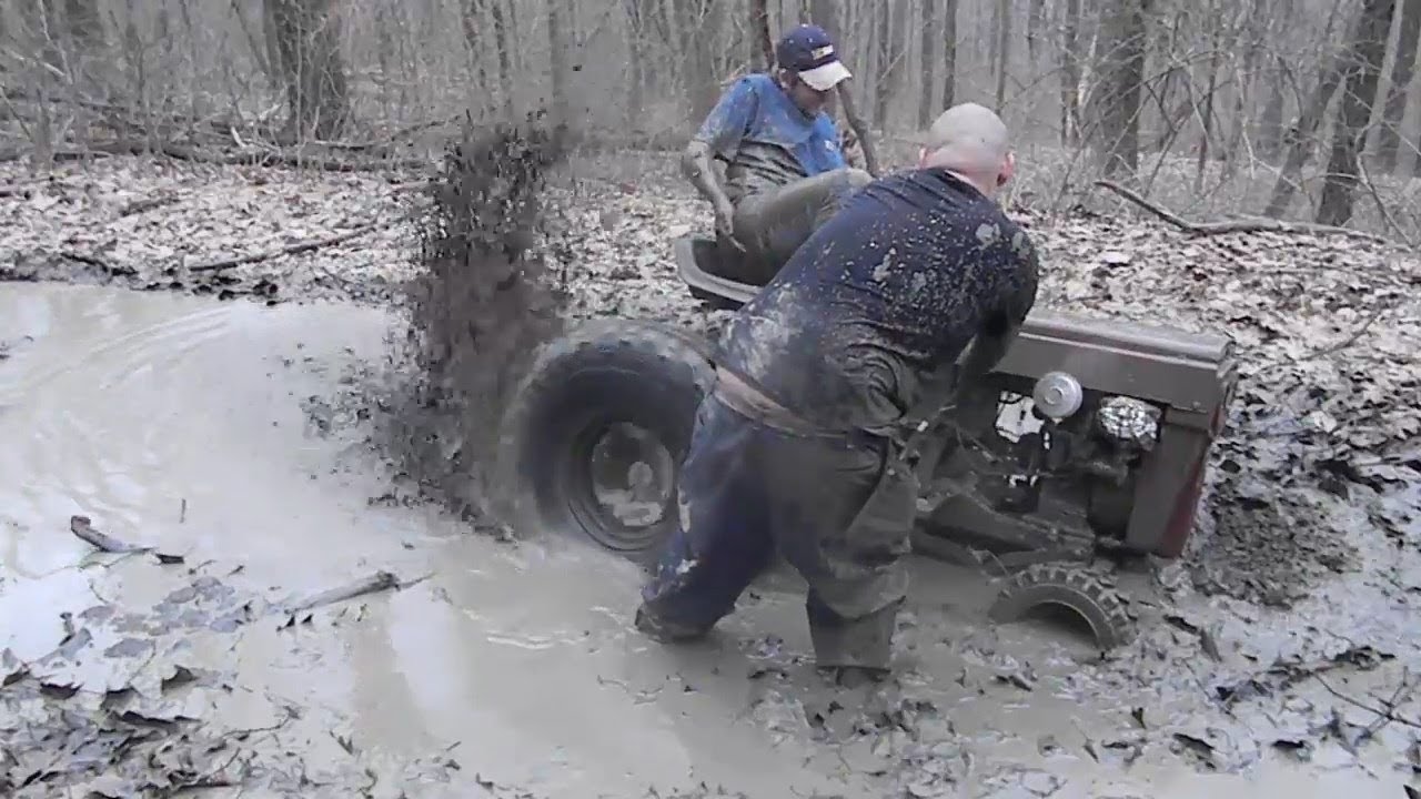 First Mud Mower Bog of 2019: Hydro static muddling! - YouTube