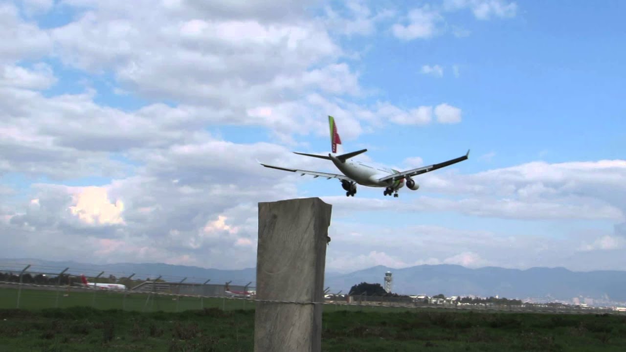Ultimo Aterrizaje TAP Portugal (Transportes Aéreos Portugueses) Vuelo ...